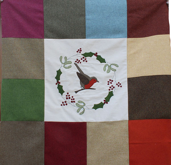 christmas| robin| Quilt| lap quilt| throw| mini quilt| simple piecing ...